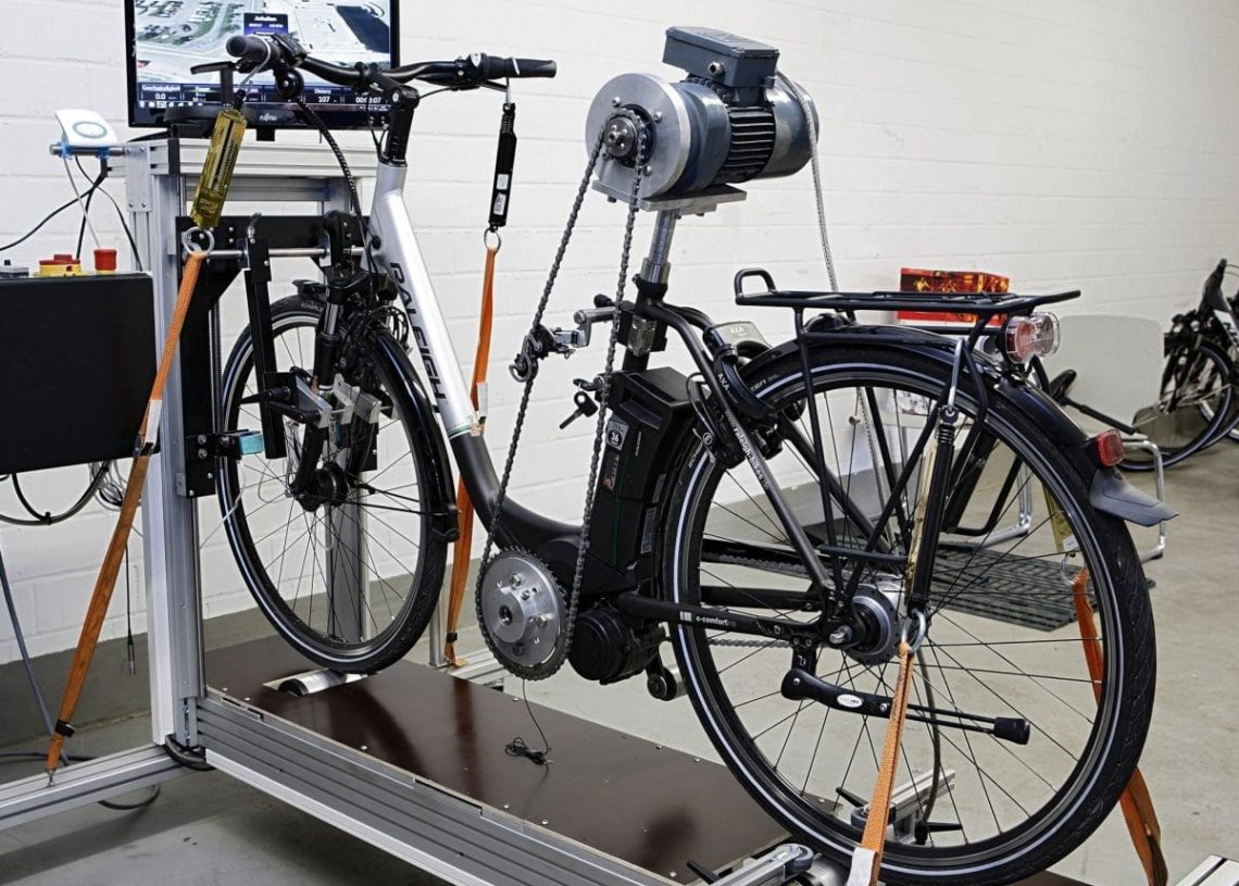 Stiftung Warentest/ADAC E-Bike-Test: Branche und Prüfinstitute ...