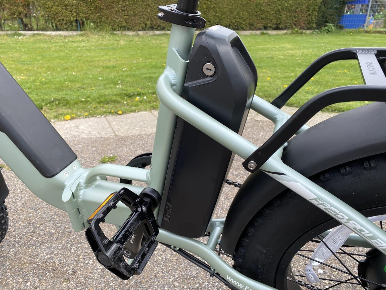 Falt-E-Bike mit zwei Akkus: Fafrees FF20 Polar im Test
