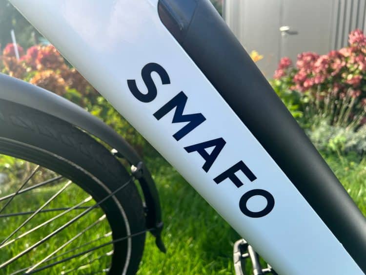 SMAFO 4: Tolles und erschwingliches E-Bike für die City im Test