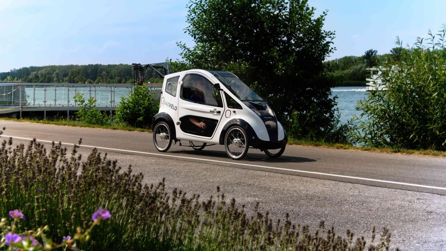 E-Bikes mit Dach: Manche dürfen sogar auf dem Radweg fahren